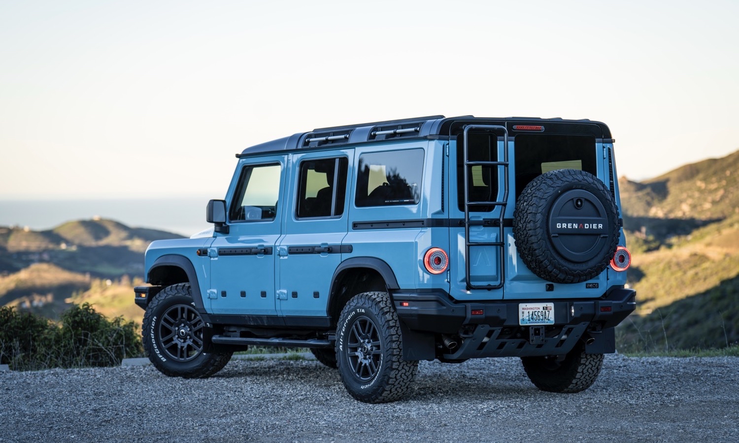 Ineos Grenadier actualiza su 4×4 y lanza la exclusiva Black Edition