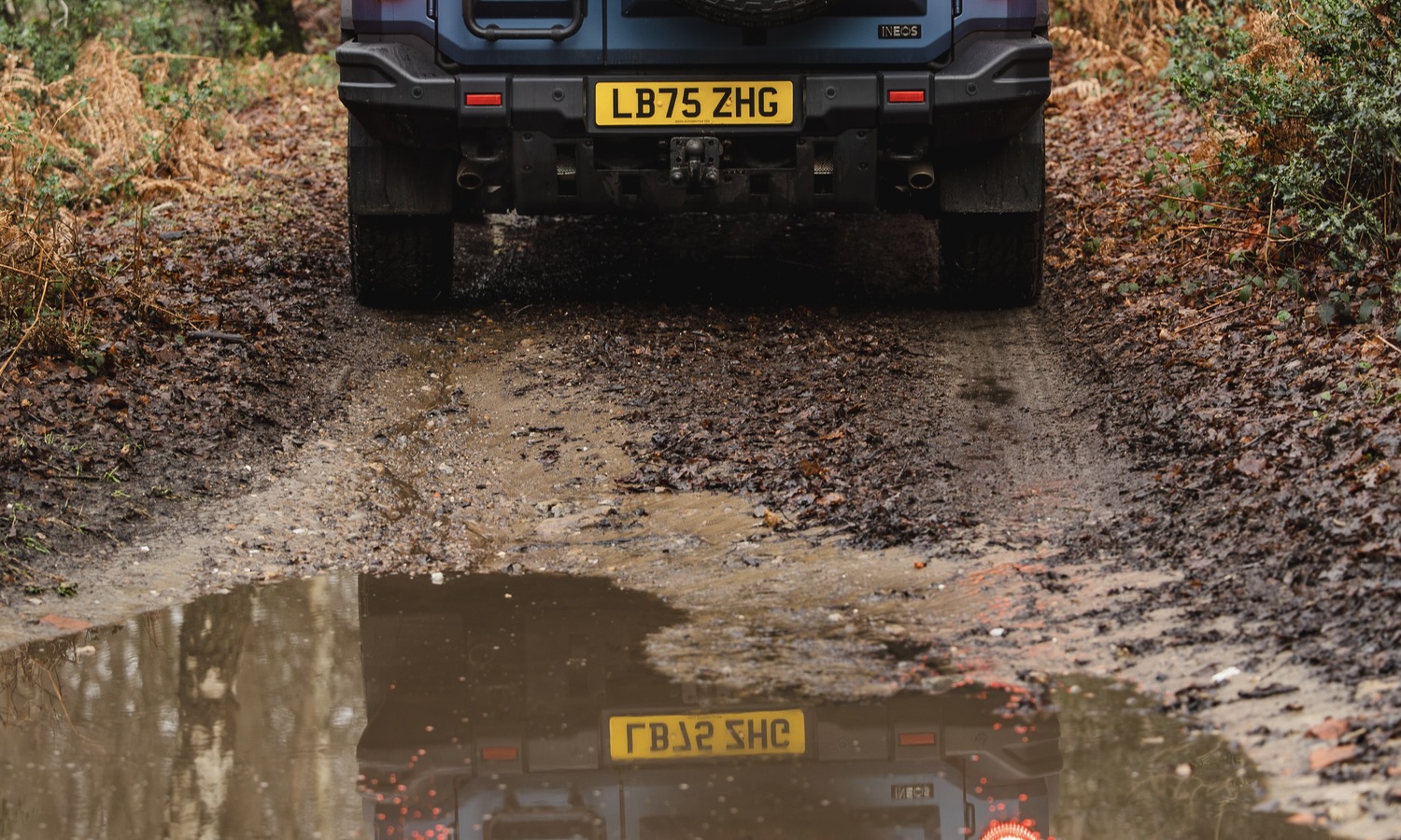 Ineos Grenadier actualiza su 4×4 y lanza la exclusiva Black Edition