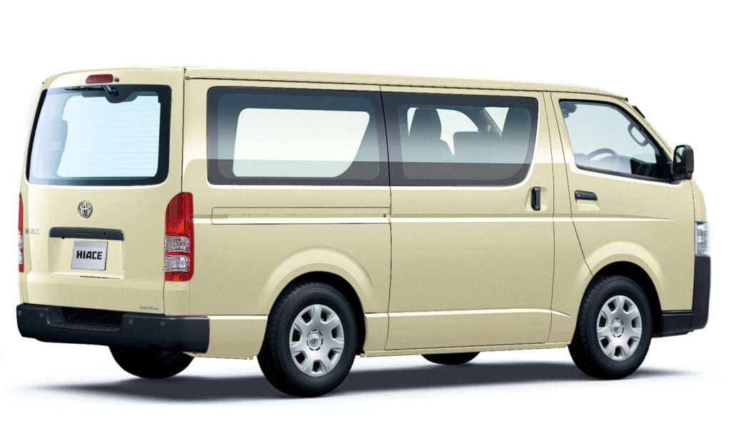 Den klassiska Toyota Hiace är grundligt förnyad utan att ändra dess essens