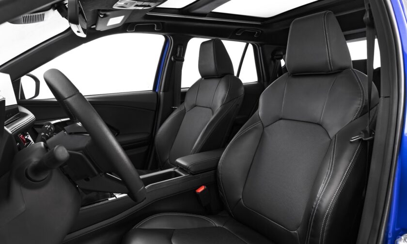 Oto podstawowa wersja Toyoty Yaris Cross: wyposażenie, silnik i rynek ...