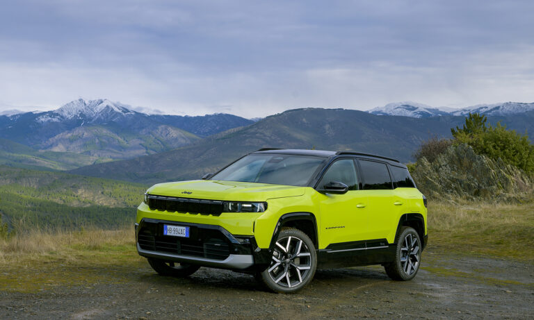 Essai du Jeep Compass 2026 : Nouveau SUV compact électrifié