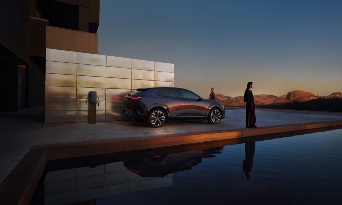 New Mazda CX-6e, this is the new electric SUV now available for pre ...