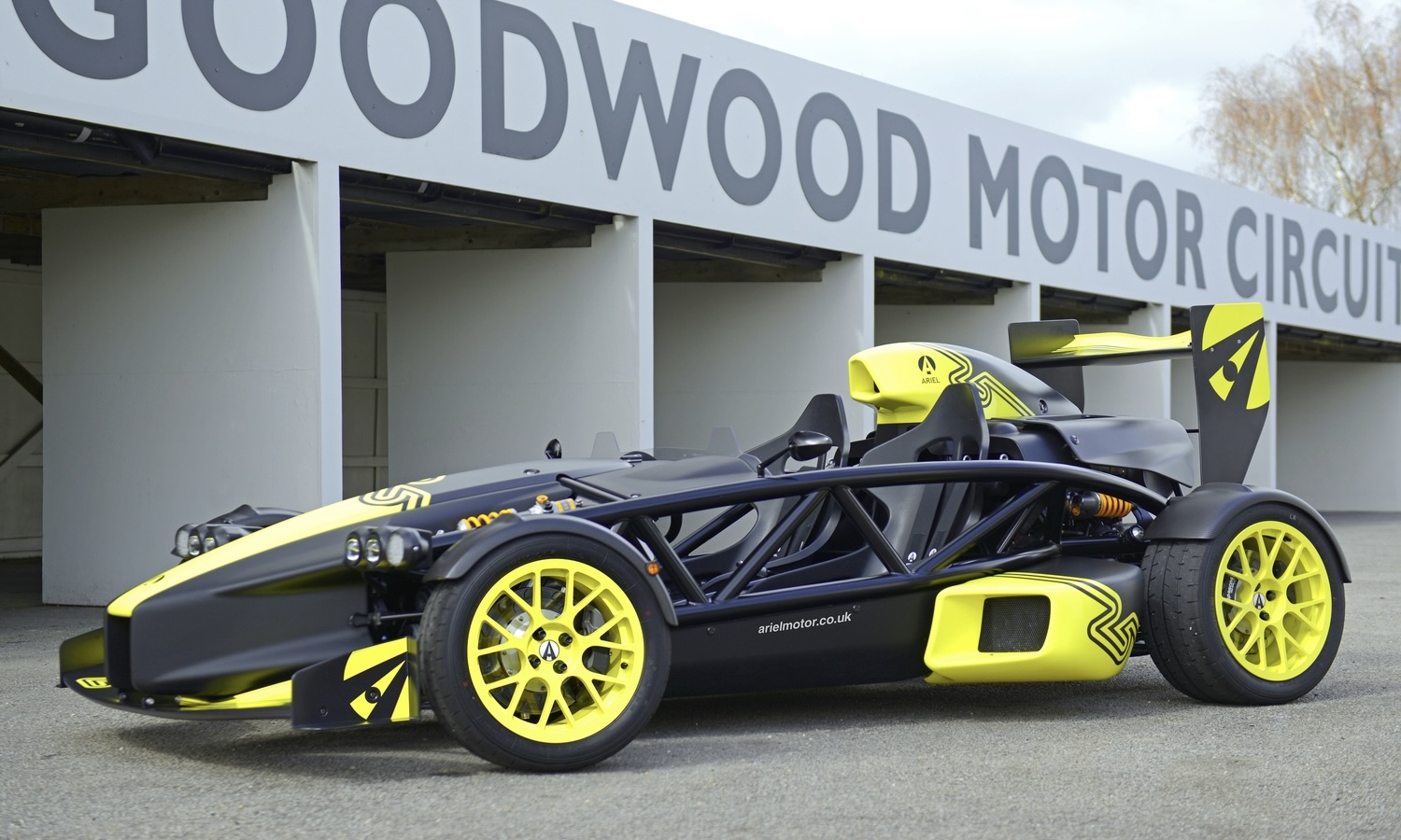 Ariel Atom 4RR: der radikalste und leichteste Ariel, der je entwickelt ...