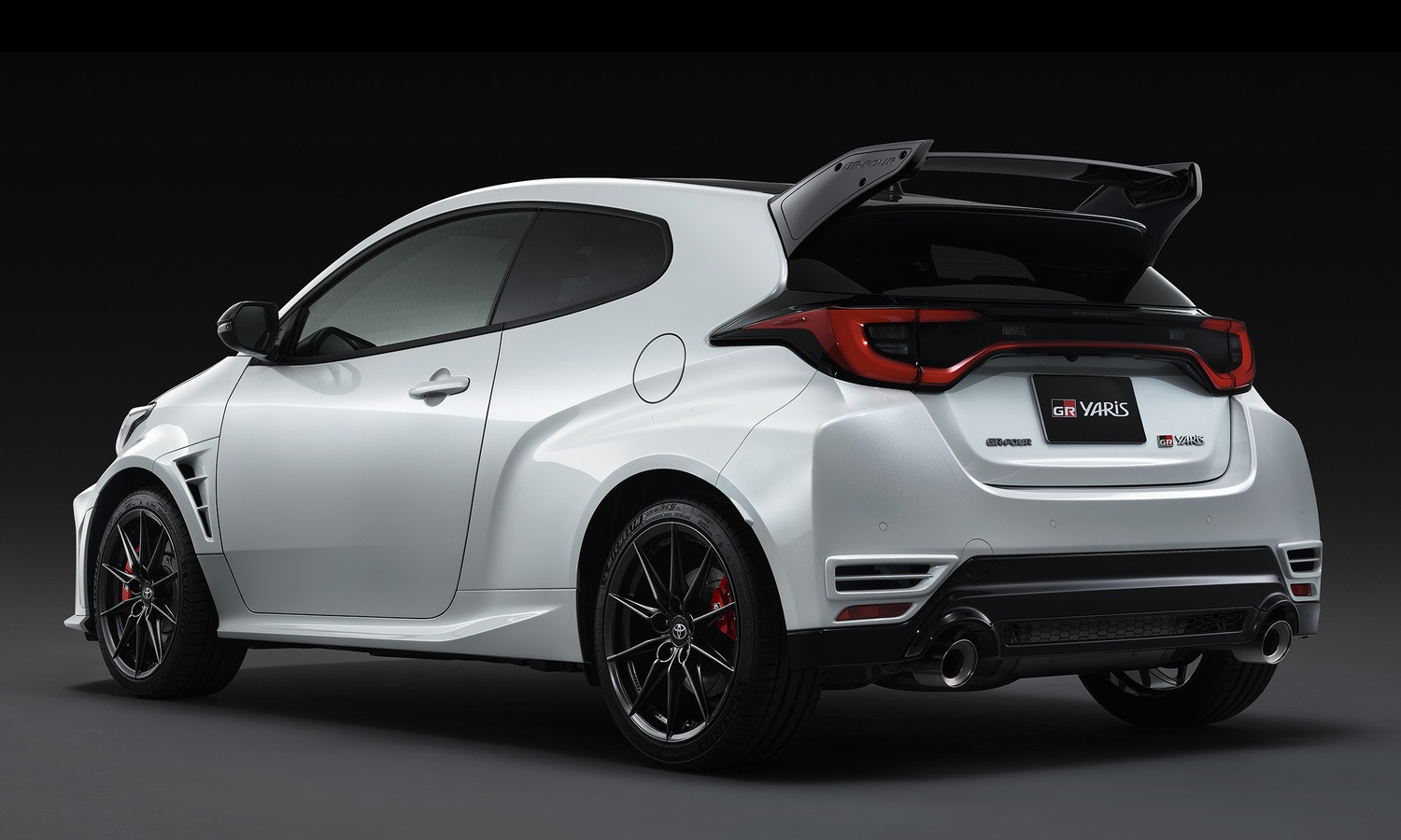Toyota GR Yaris Aero Pack 2026, la GR più radicale per divertirsi in pista