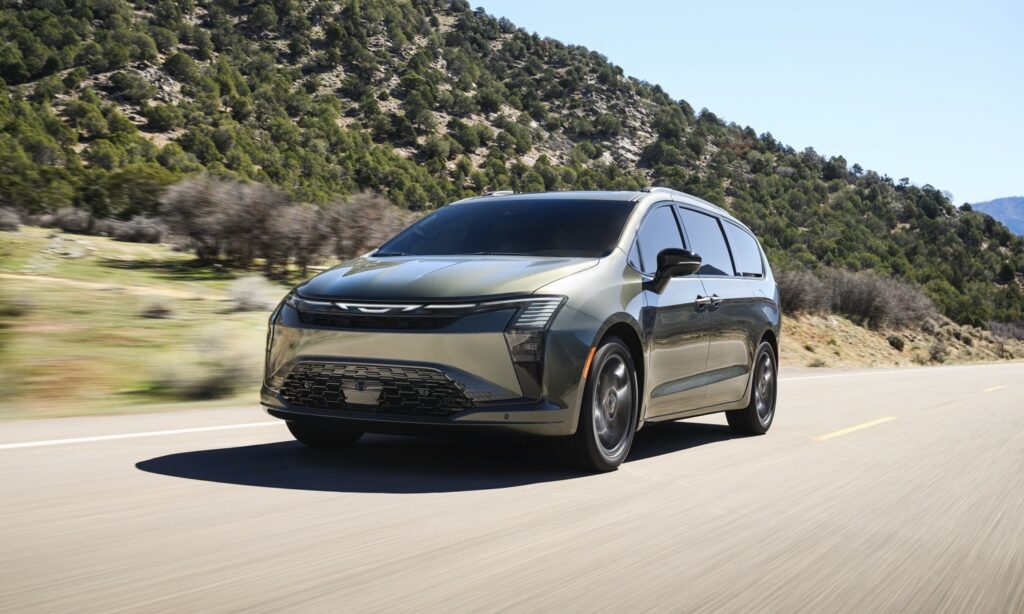Chrysler Pacifica 2027: Penyesuaian Harga dan Strategi Pasar untuk AS