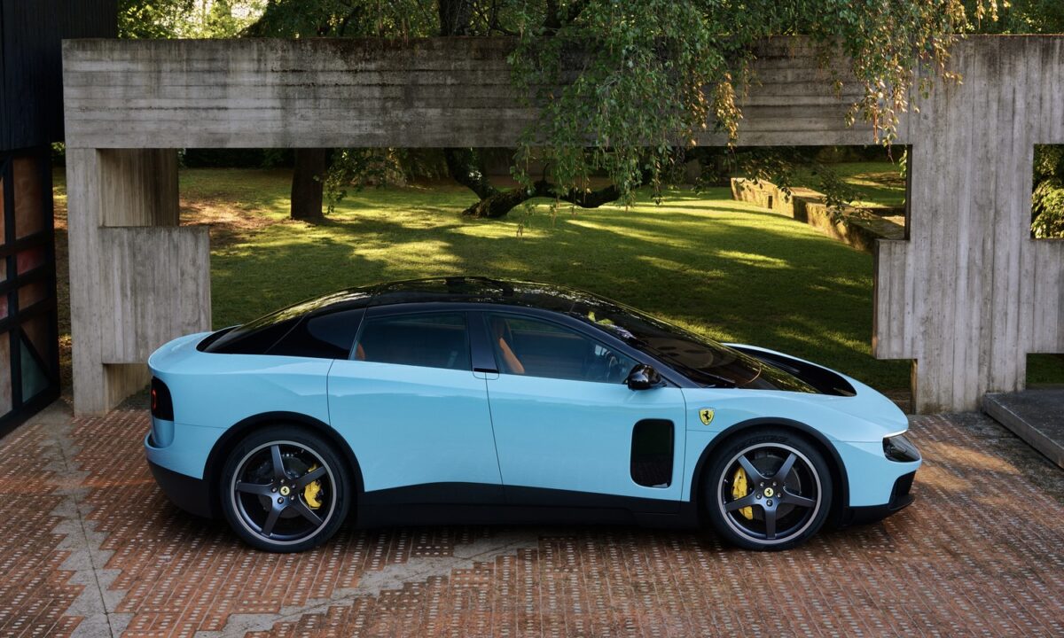 Ferrari Luce: dit is de eerste elektrische auto uit de fabriek in ...