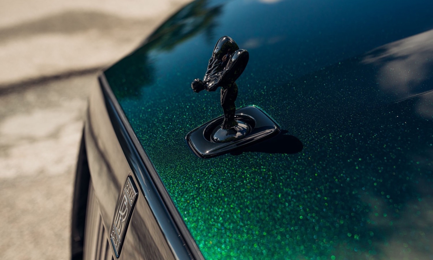 El Rolls Royce Black Badge Ghost rinde homenaje a la mítica victoria en ...