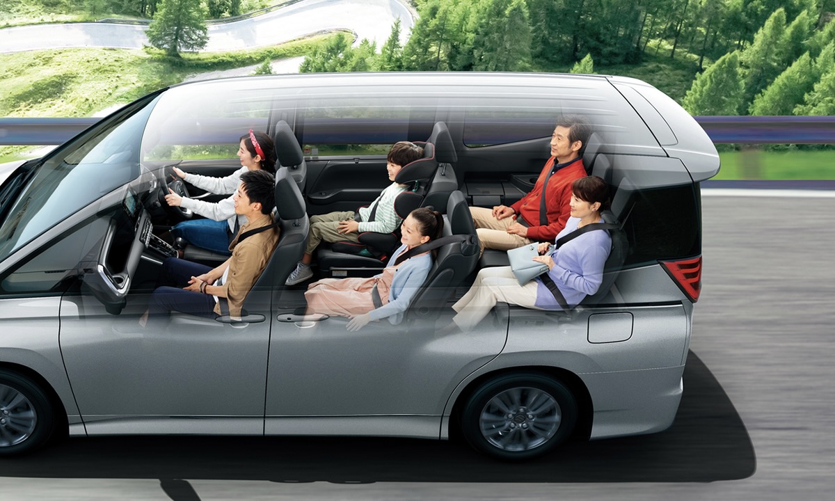 Suzuki Landy: el monovolumen híbrido de Toyota que Suzuki lanza en Japón…